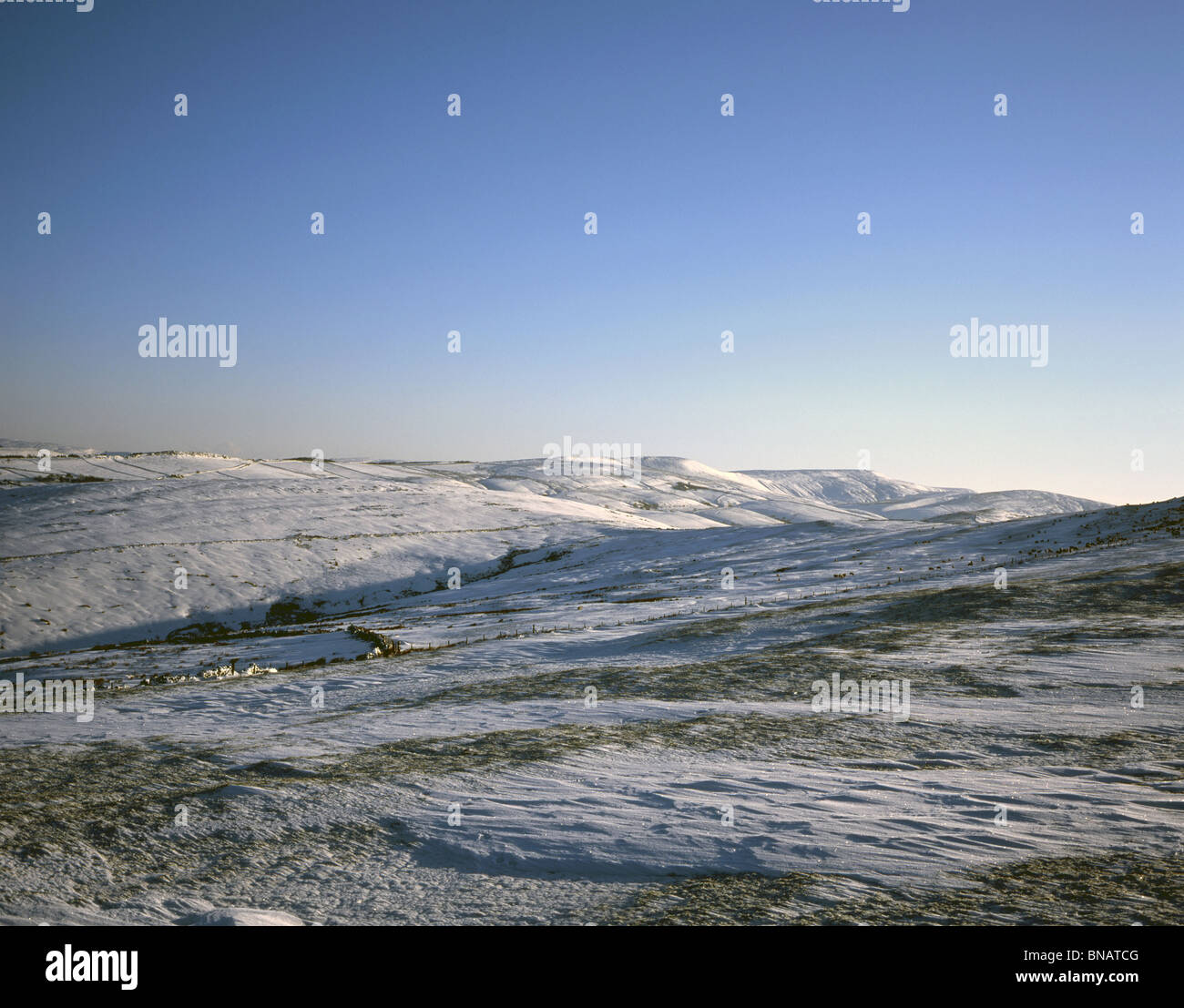 Taxal Edge Pym Chair, Cats Tor and Shining Tor winter from Lyme Handley ...