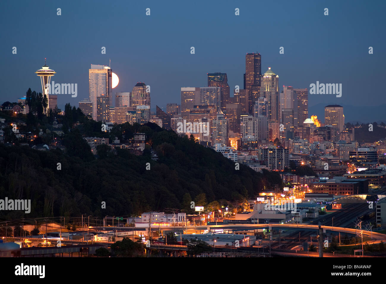 Retro image of Seattle with city lights and downtown Stock Photo - Alamy