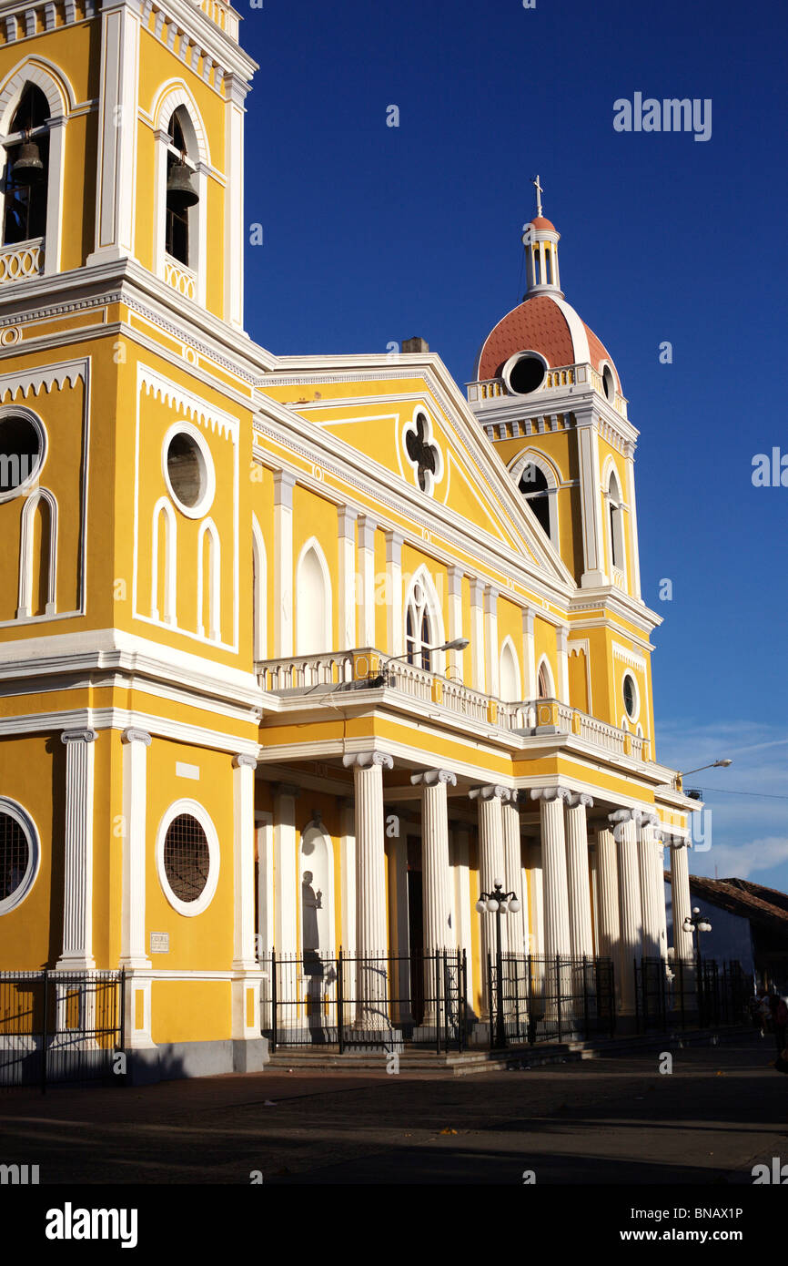 Granada Cathedral in the Parque Central in Granada in Nicaragua Stock ...