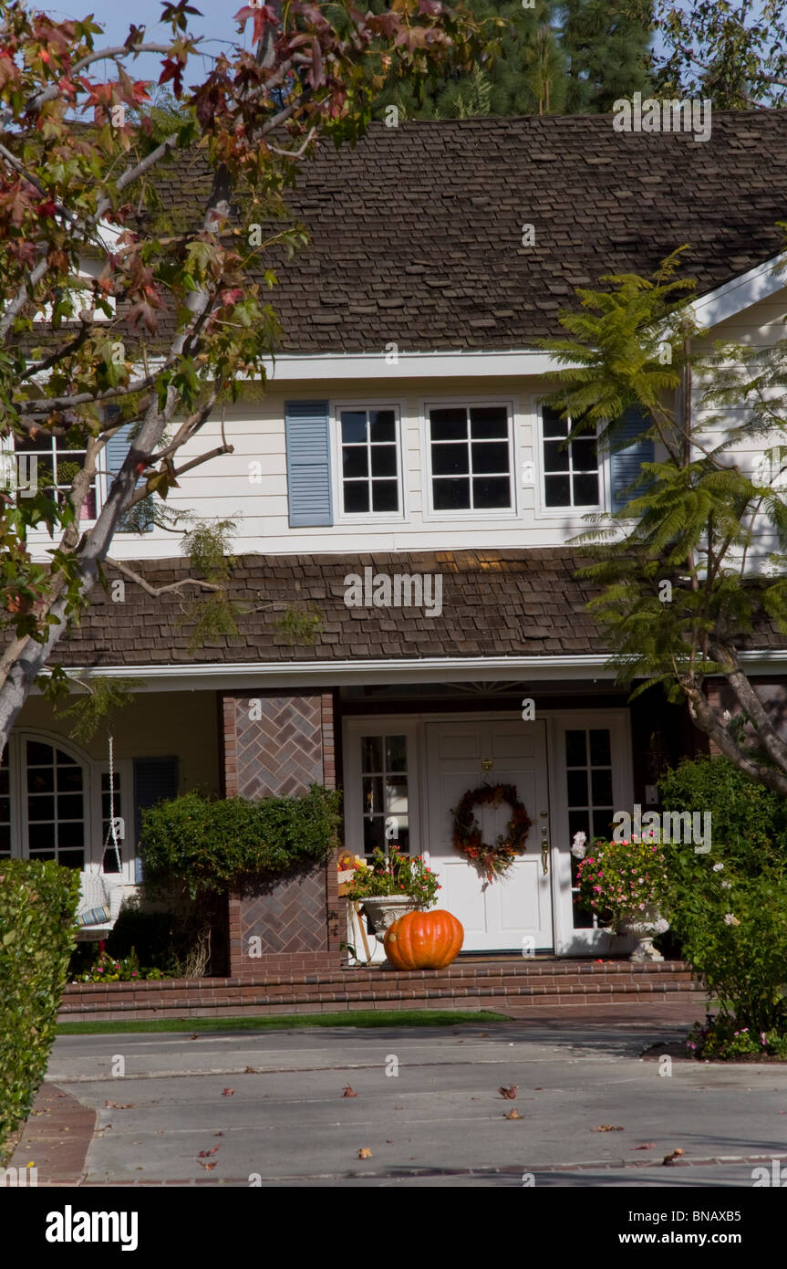 House at Thanksgiving Stock Photo - Alamy
