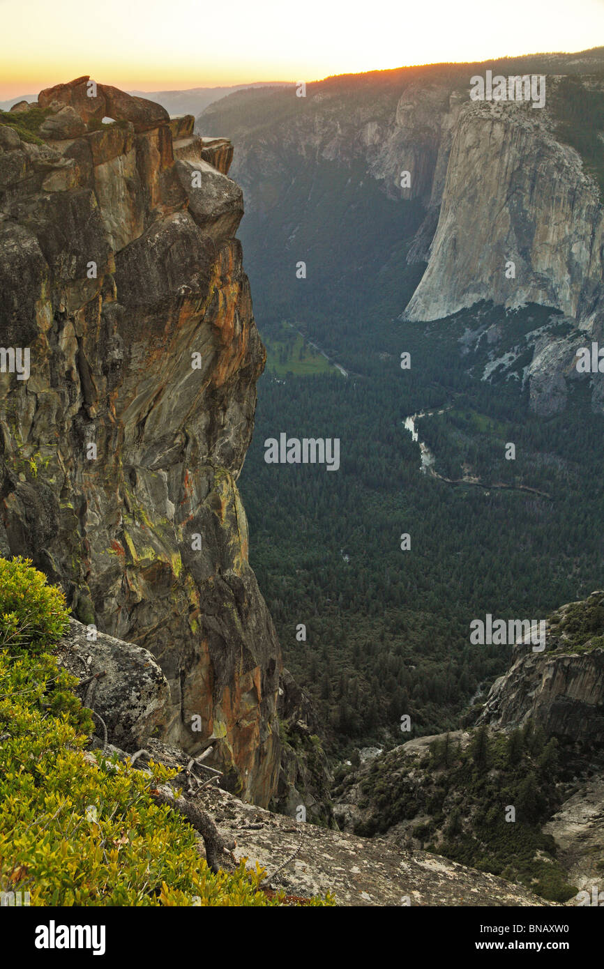 Taft Point, Yosemite Stock Photo - Alamy