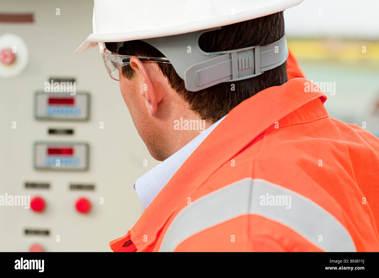 Engineer hi-res stock photography and images - Alamy