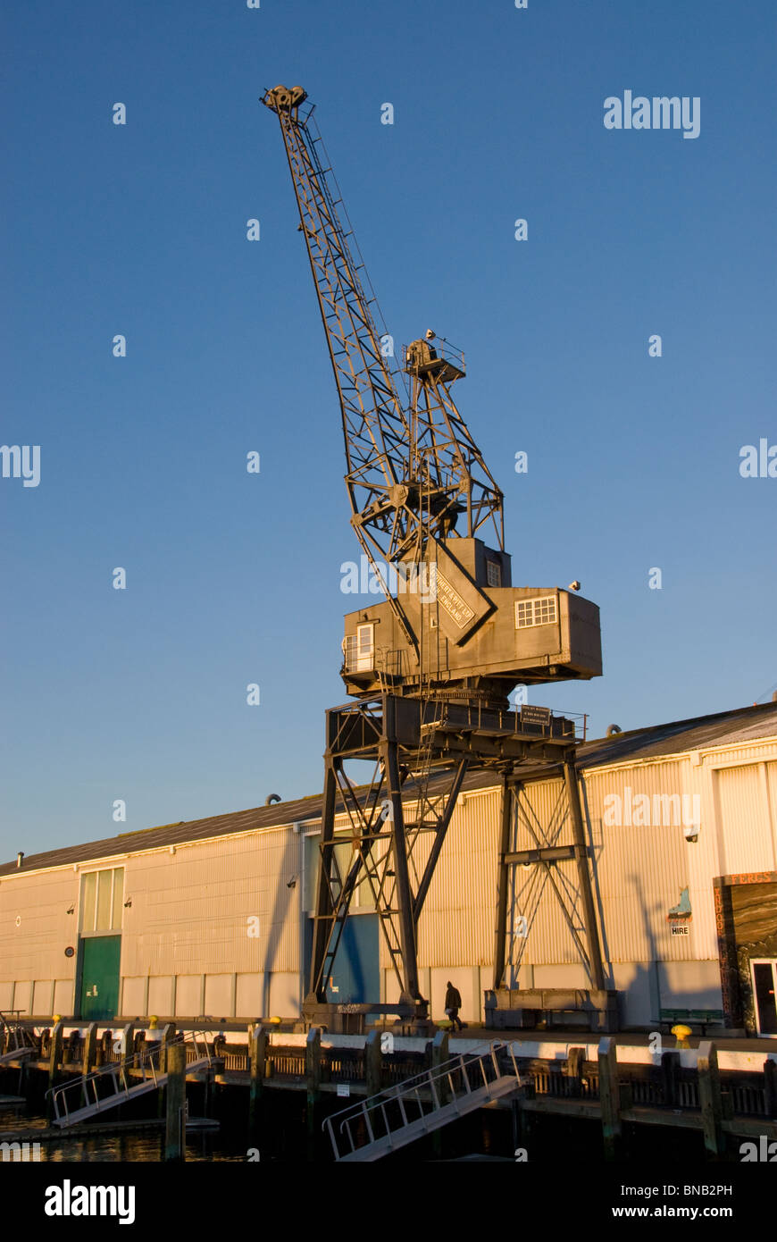 Vintage dock crane hi-res stock photography and images - Alamy
