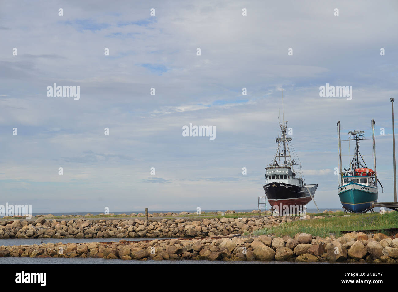Dry dock fishing boat hi-res stock photography and images - Alamy