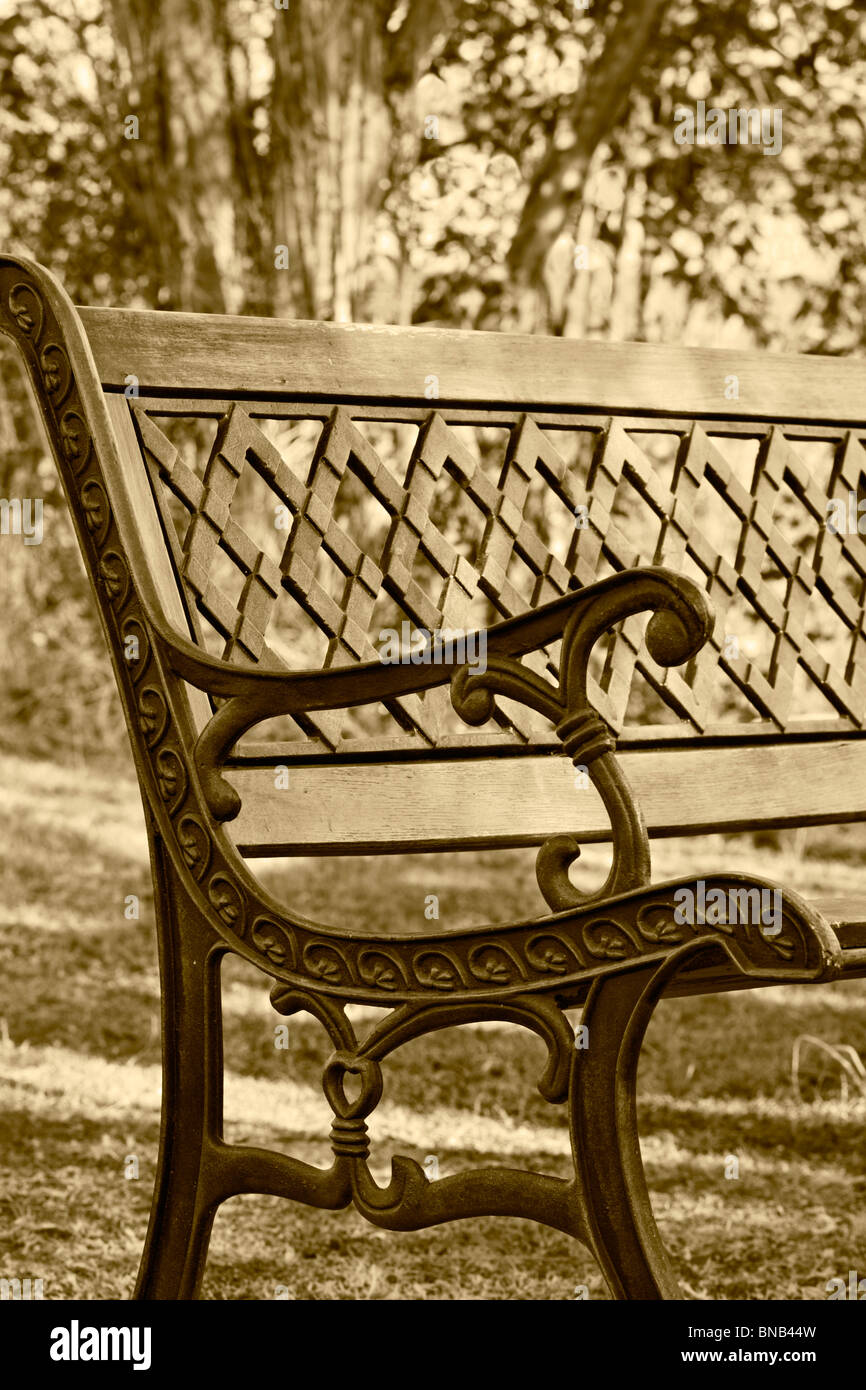 Scroll work hi-res stock photography and images - Alamy