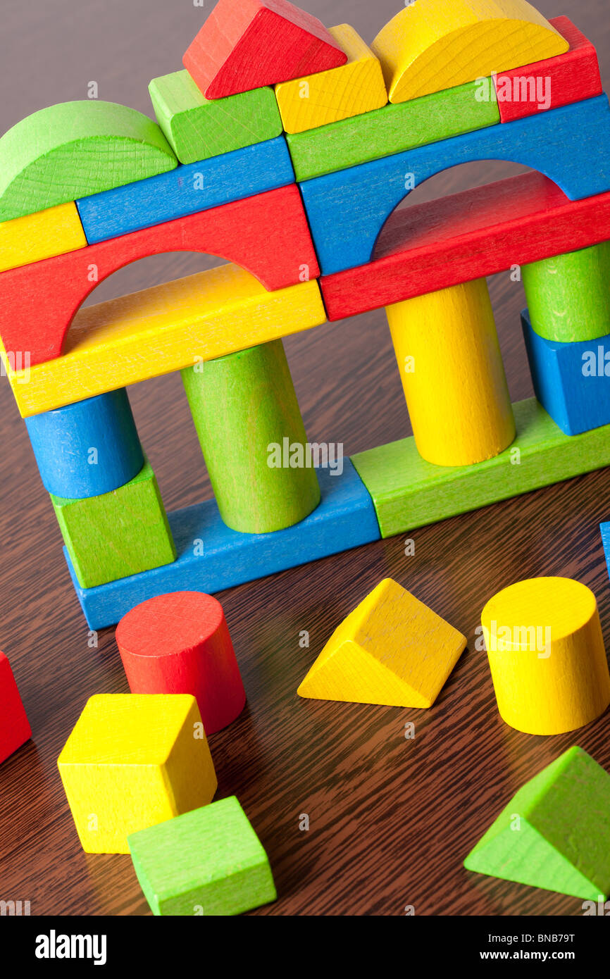 Red blue wooden blocks hi-res stock photography and images - Alamy
