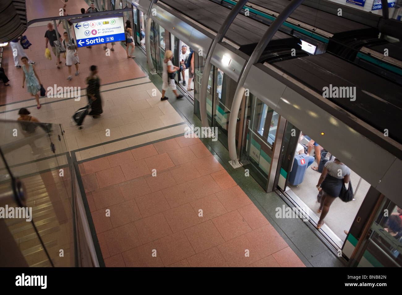 Paris Metro, France, High Angle, Platform , People in Underground ...