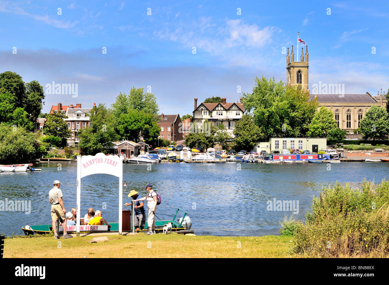 River Thames at Hampton ,West London ,England Stock Photo - Alamy