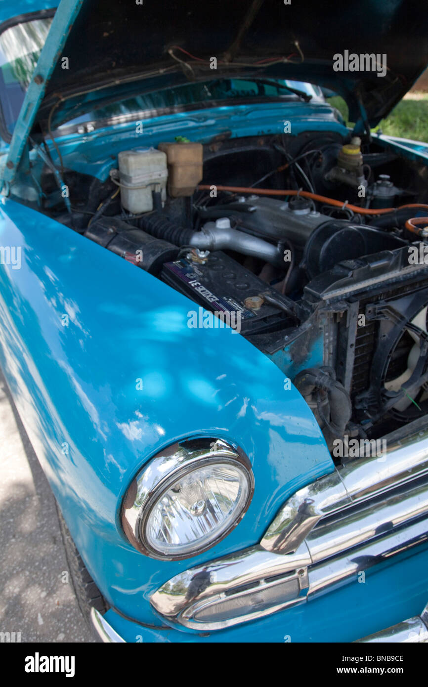 Mitsubishi engine hi-res stock photography and images - Alamy