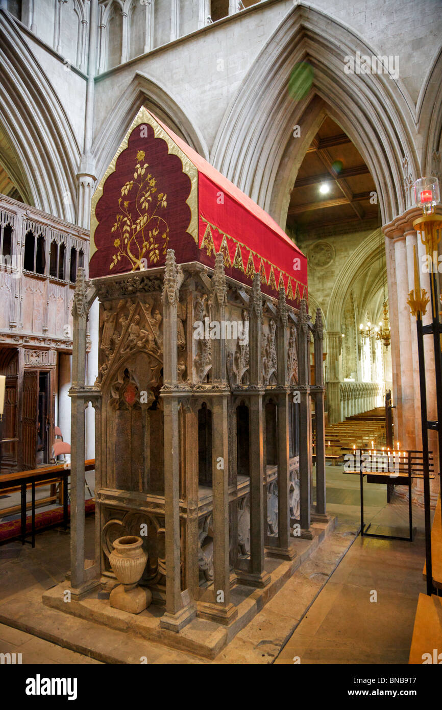 The Shrine of Saint Alban in St. Albans abbey, Hertfordshire, England ...