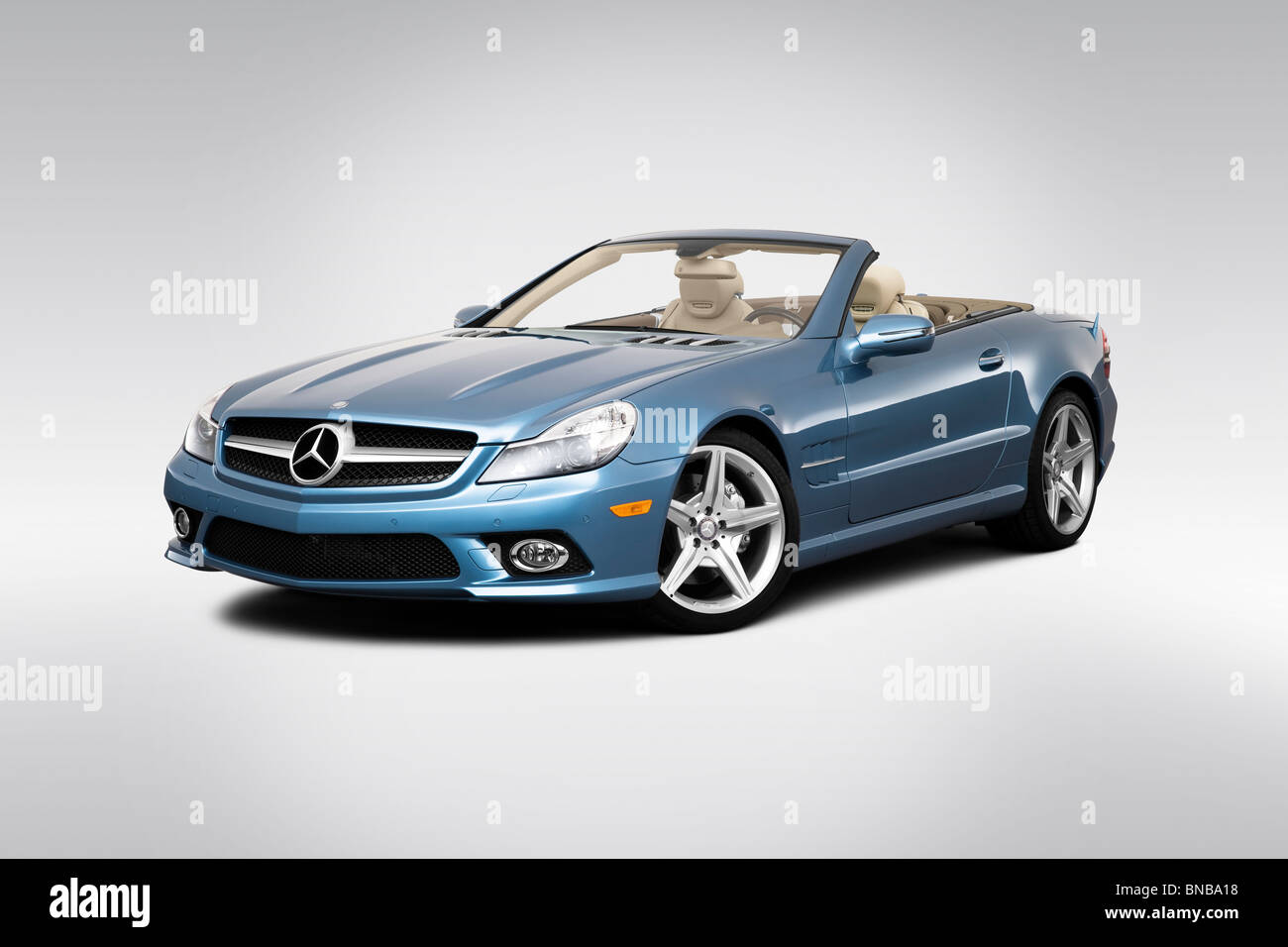 Mercedes-Benz SL-Class SL550 roadster Stock Photo - Alamy
