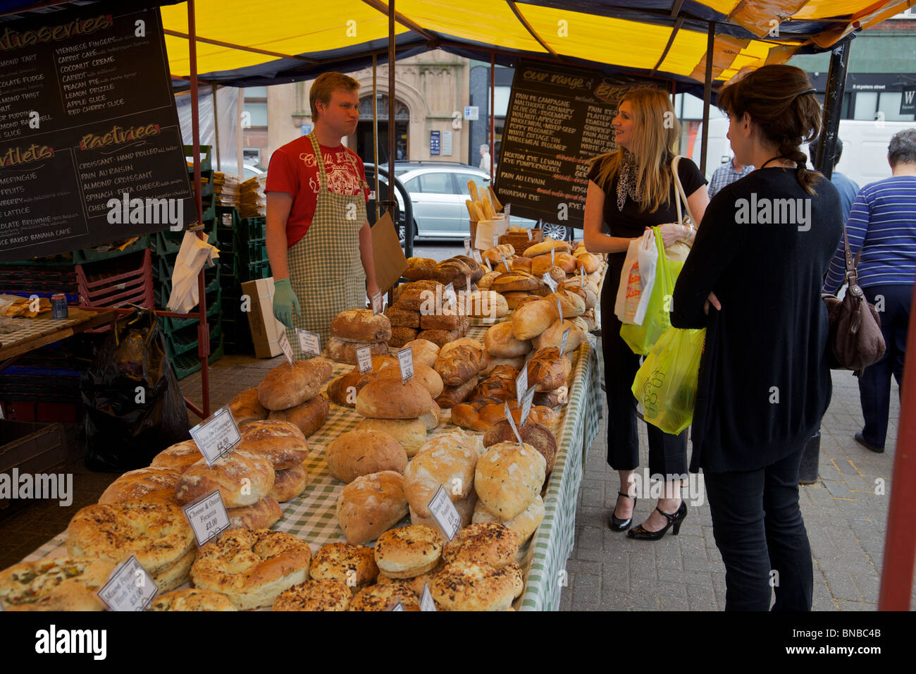 A bread stall in St Albans market, England Stock Photo - Alamy