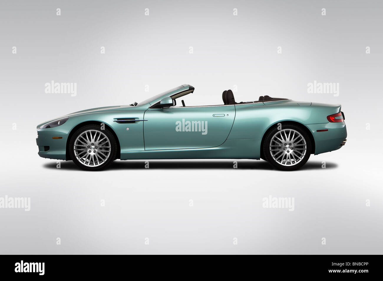 Aston martin db9 volante hi-res stock photography and images - Alamy