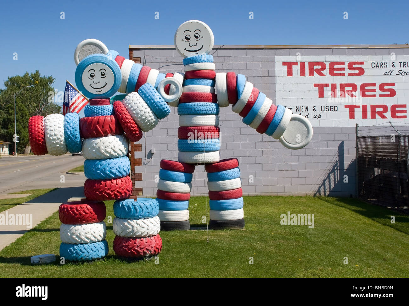 Sd garage hi-res stock photography and images - Alamy