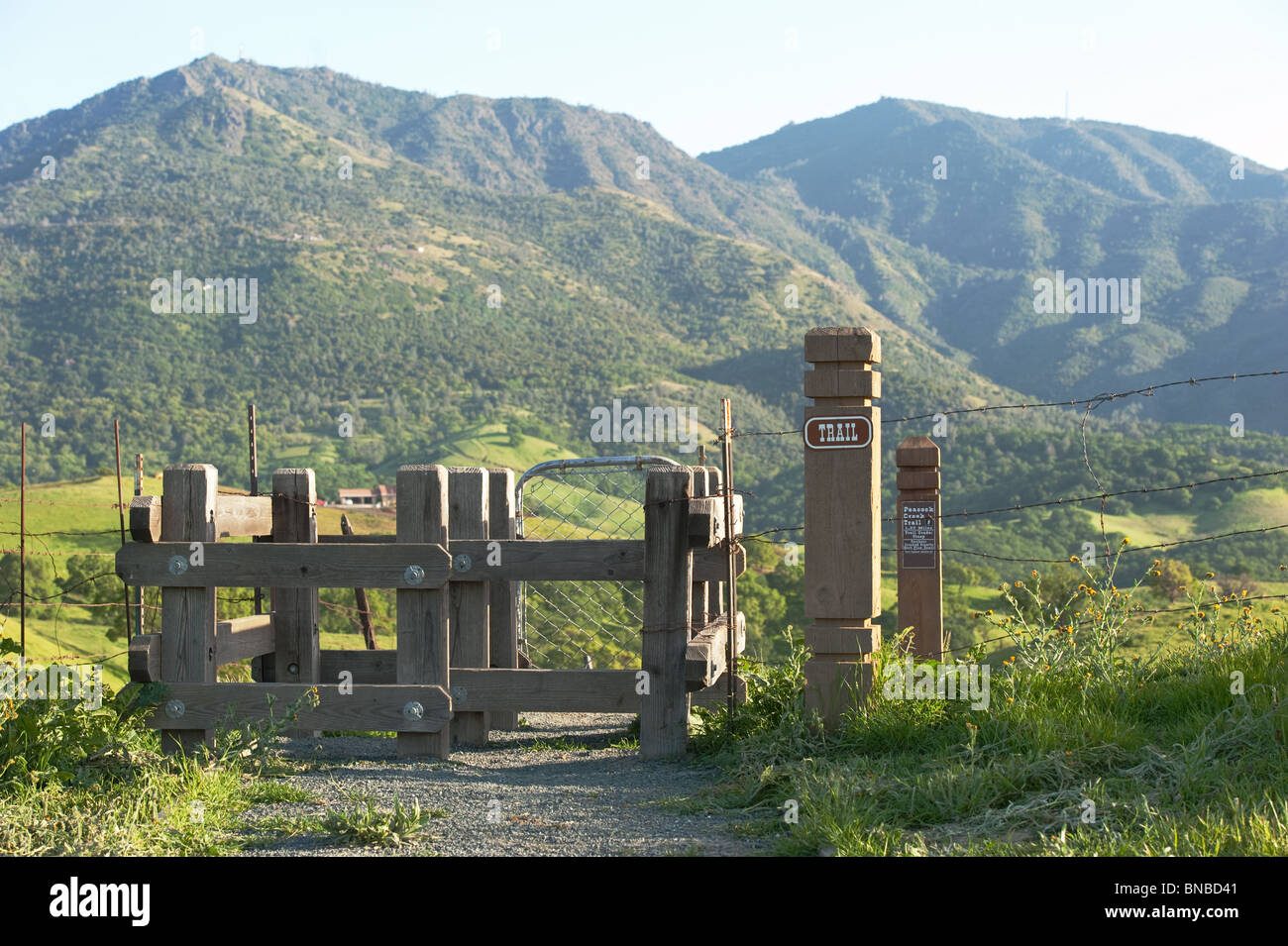 a gate on a fire trail near mt. diablo, california Stock Photo - Alamy
