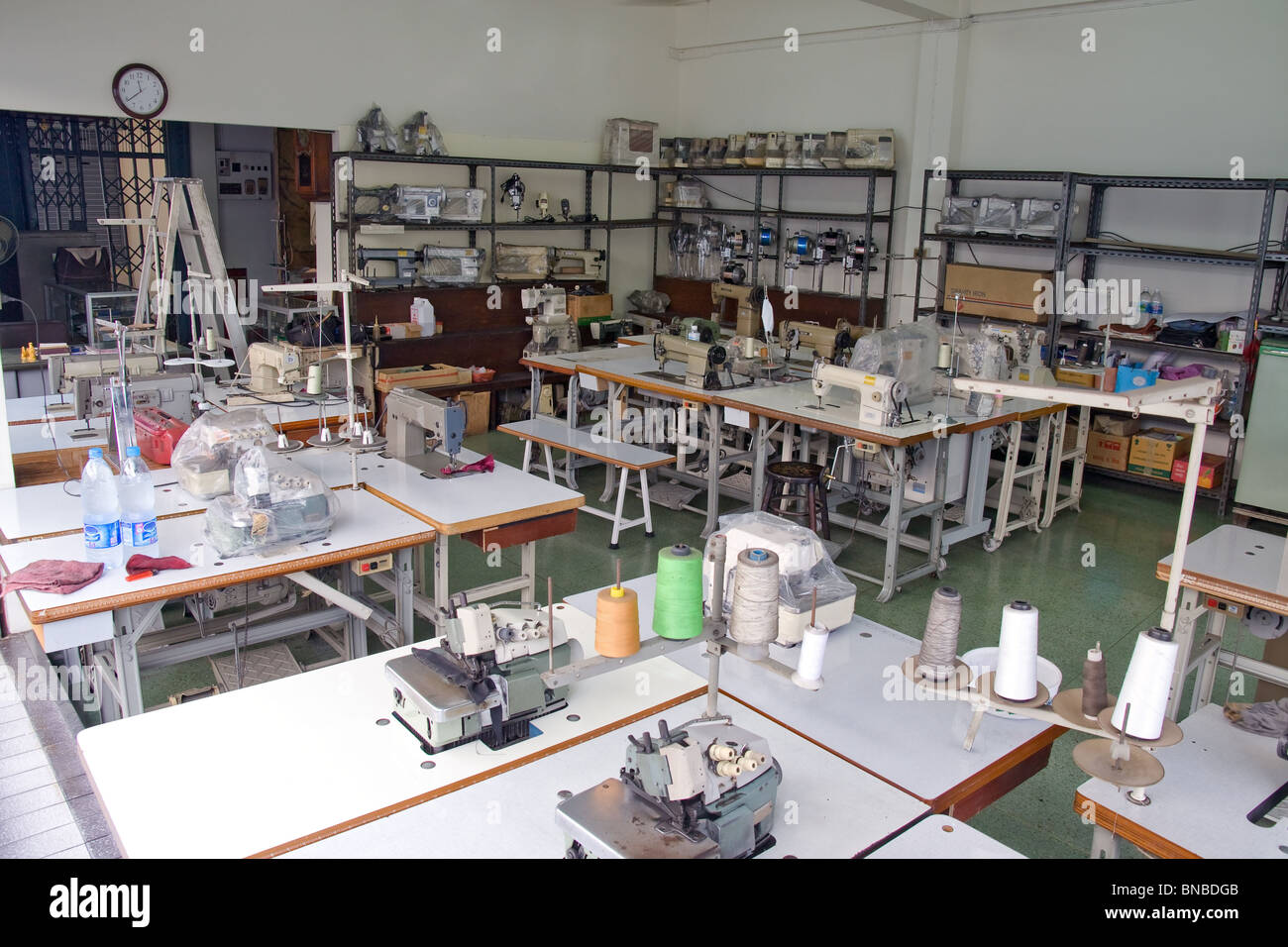 Thailand tailor thai workshop hi-res stock photography and images - Alamy