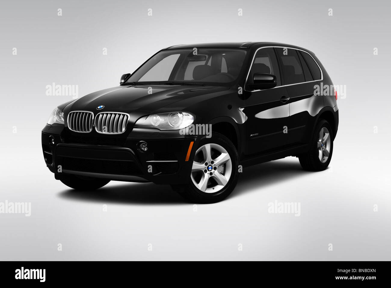 Black bmw x5 hi-res stock photography and images - Alamy