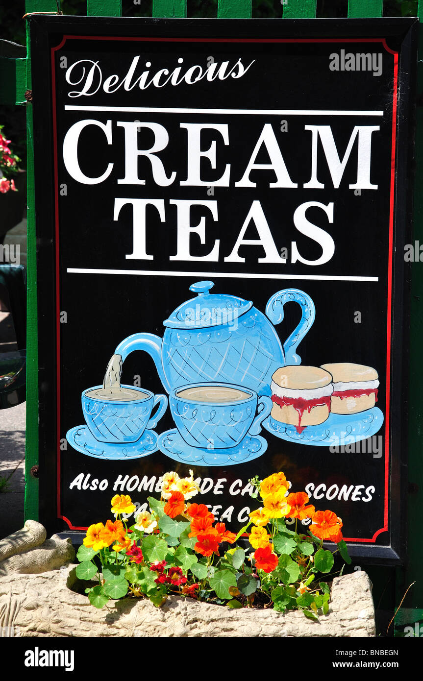 Cream teas sign, High Street, Rottingdean, East Sussex, England, United ...