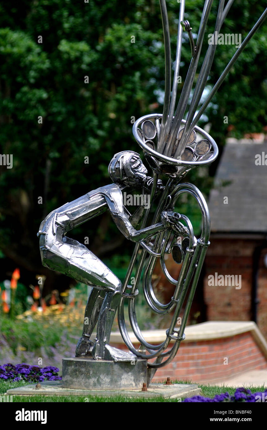 Sculpture in Caldecott Park, Rugby, Warwickshire, England, UK Stock ...