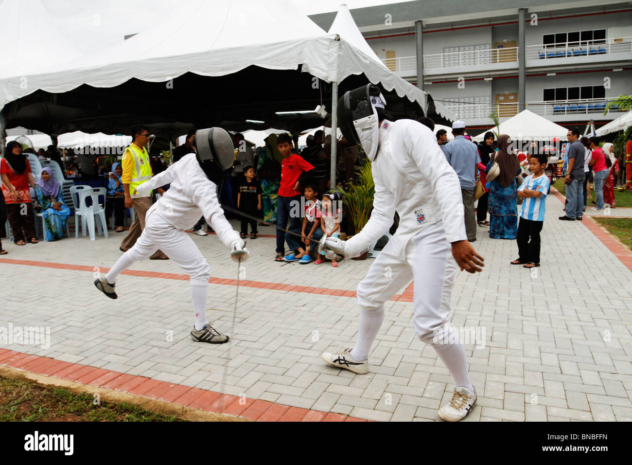 Fencing demonstration during new students registration at Universiti ...
