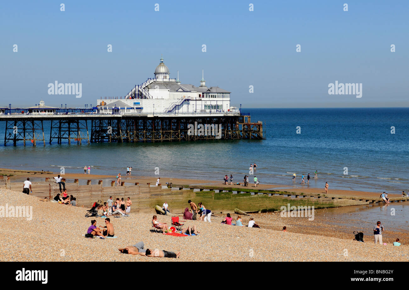 Eastbourne beach hi-res stock photography and images - Alamy