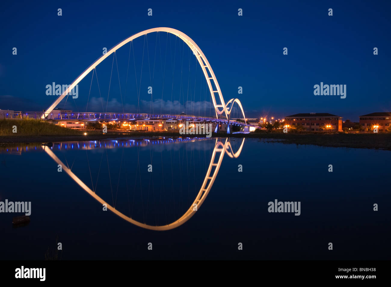 Infinity bridge stockton on tees hi-res stock photography and images ...