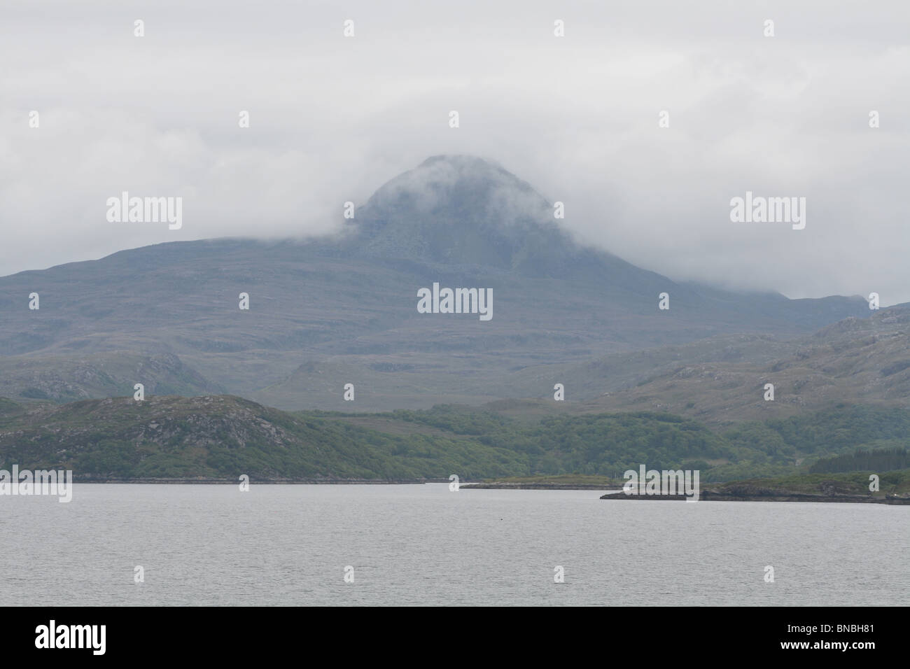 Torridon range scotland hi-res stock photography and images - Alamy