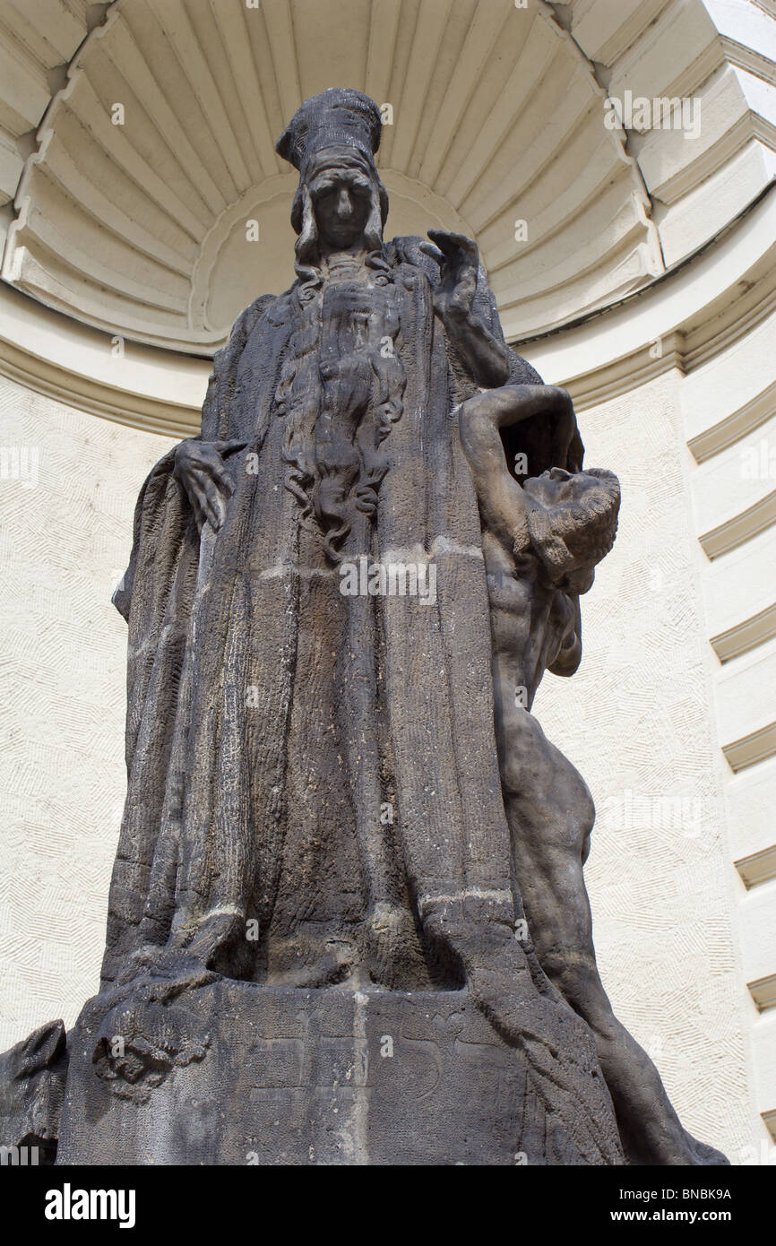 Rabbi low hi-res stock photography and images - Alamy