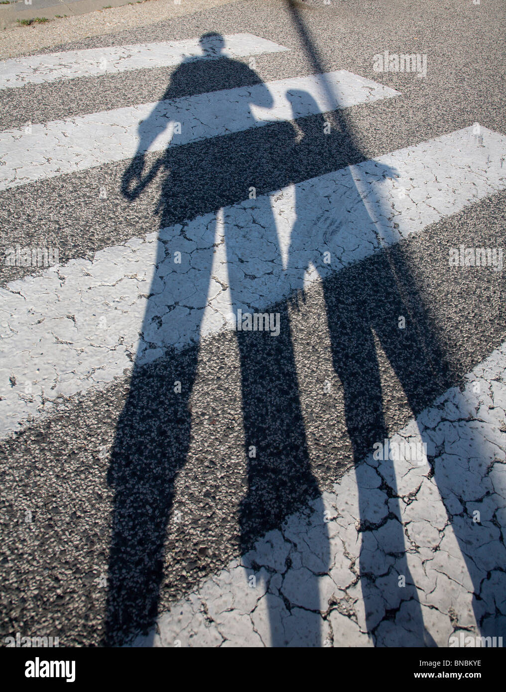 shadow of father and child by the way Stock Photo - Alamy