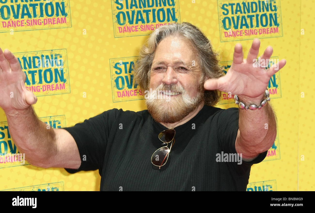 Dan haggerty hi-res stock photography and images - Alamy