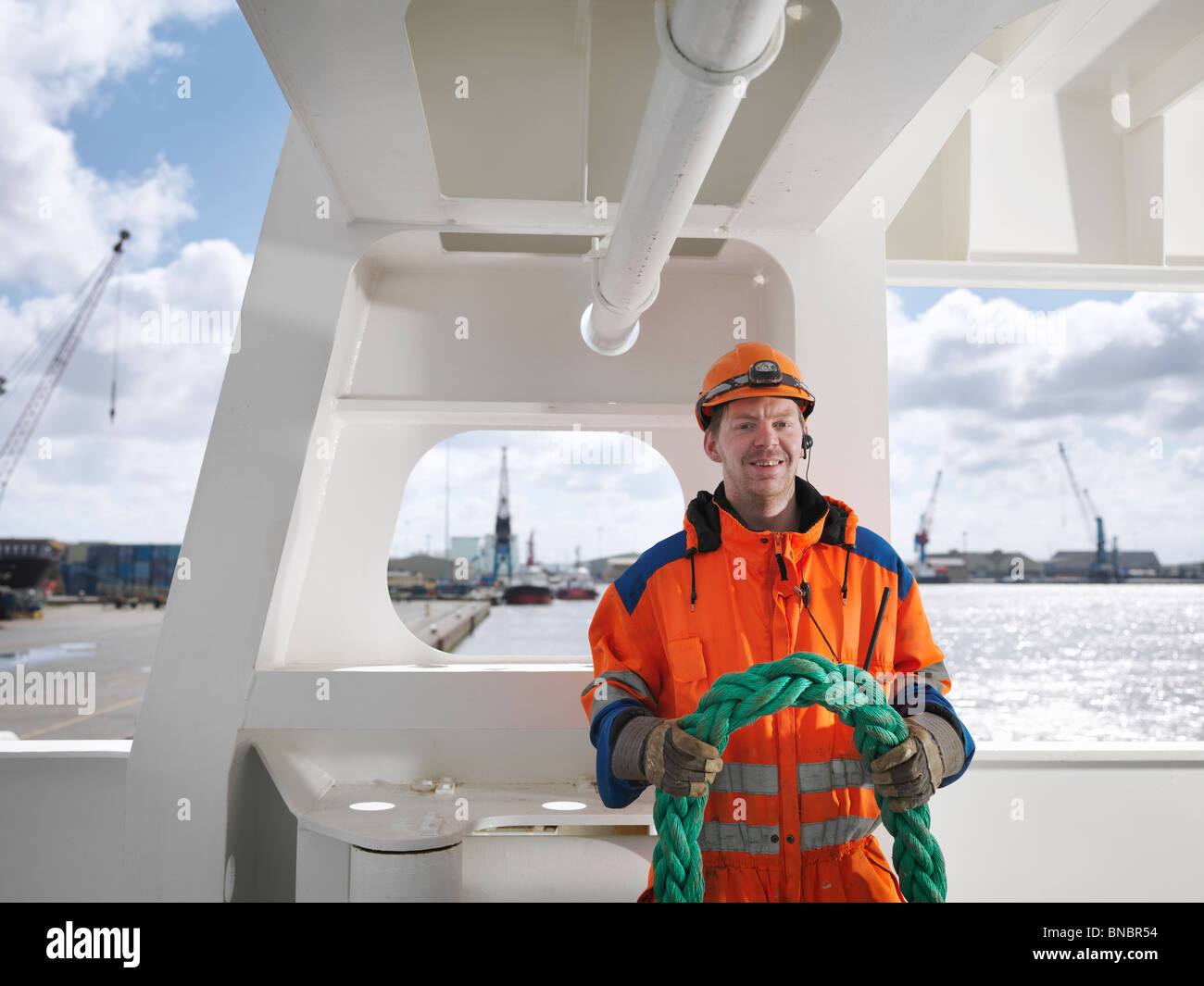 Harbor Rope High Resolution Stock Photography and Images - Alamy