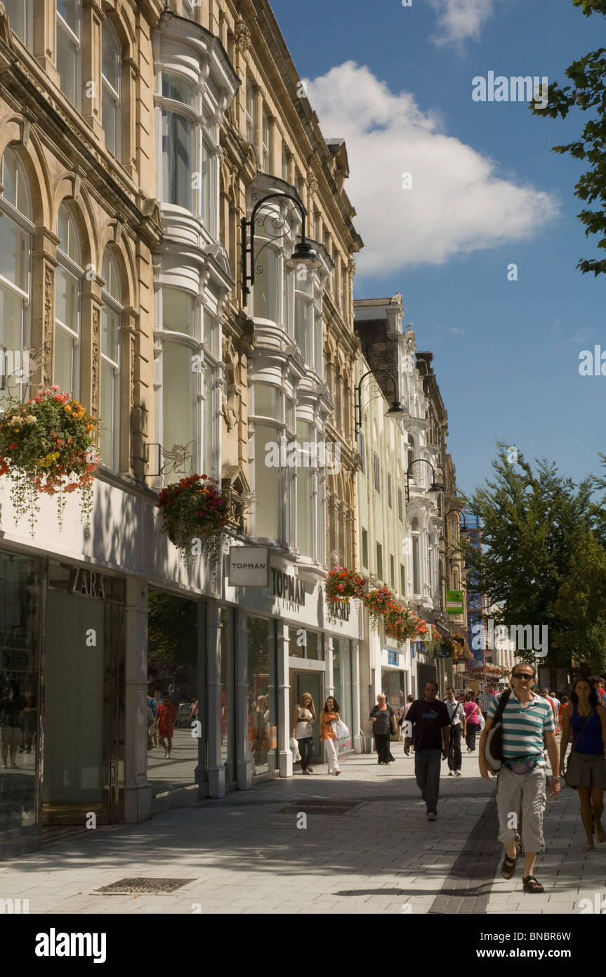 Cardiff Wales Uk Summer Stock Photos & Cardiff Wales Uk Summer Stock ...