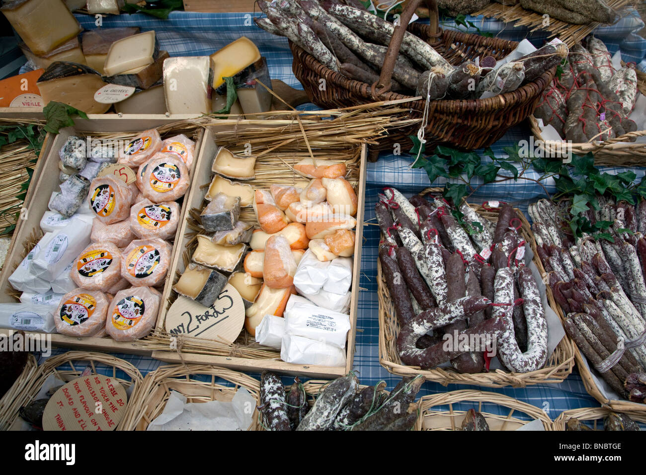 French cuisine food festival hi-res stock photography and images - Alamy
