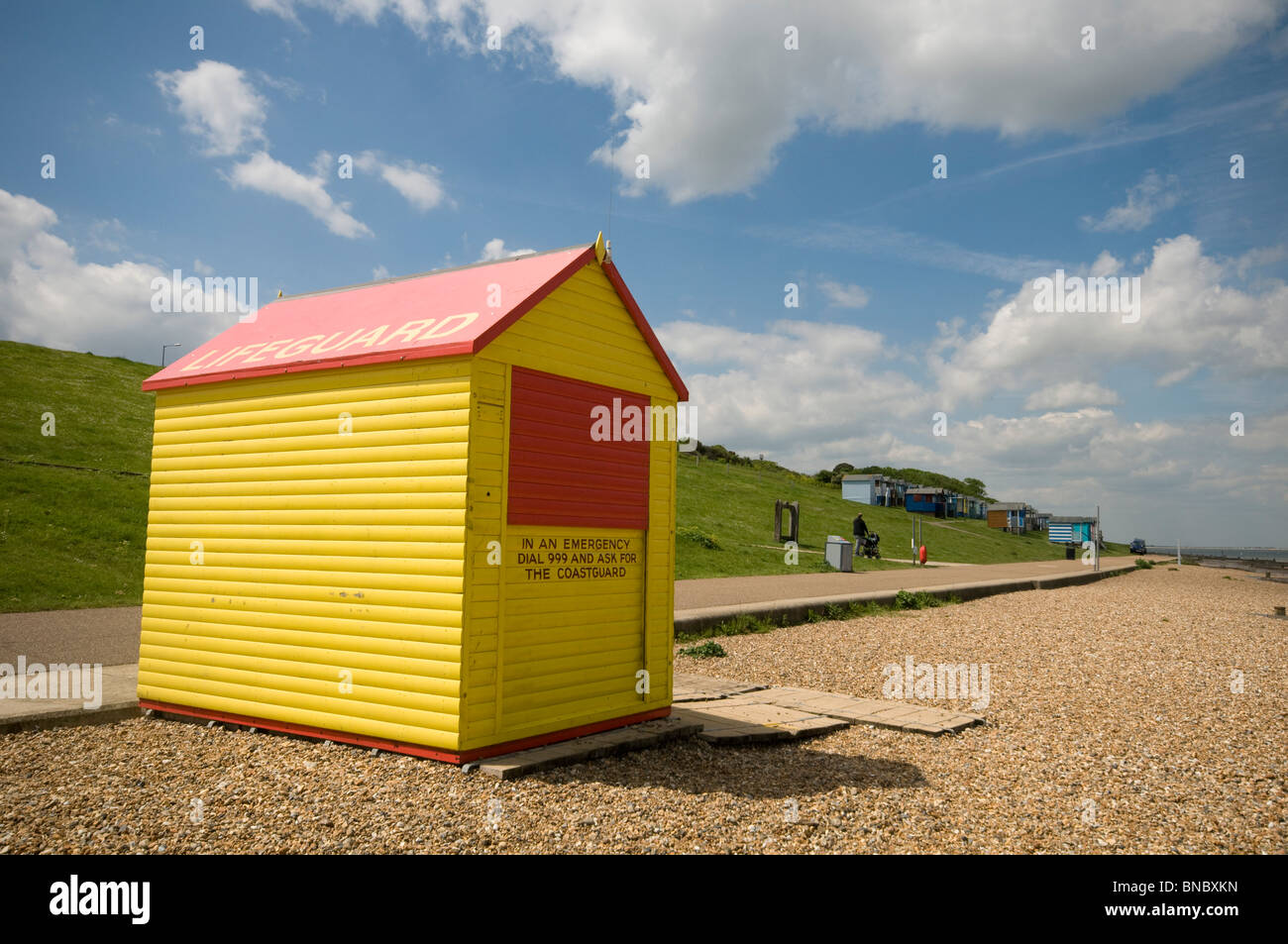Tankerton kent lifeguard hut beach hi-res stock photography and images ...