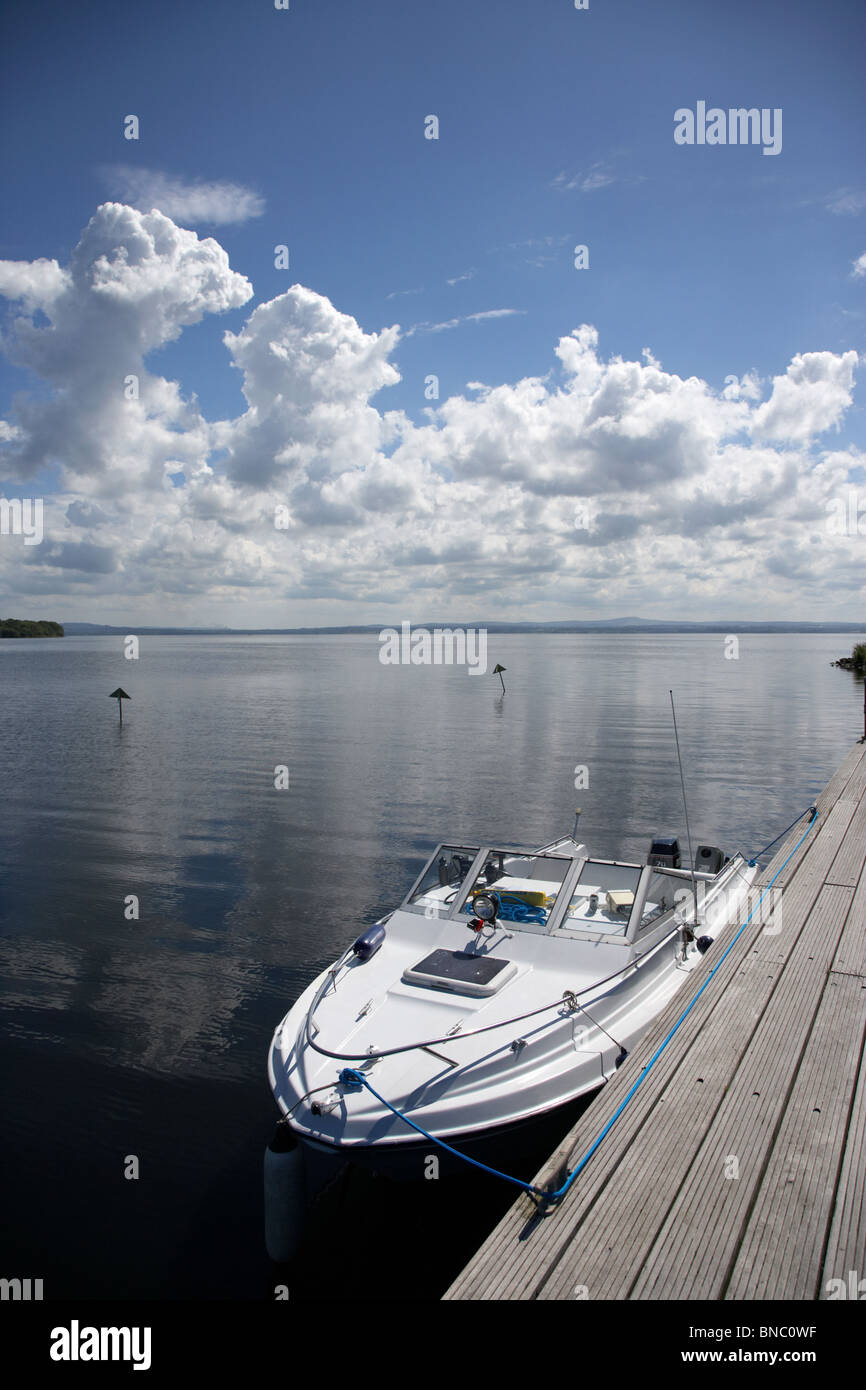 Motor boat lough neagh hi-res stock photography and images - Alamy