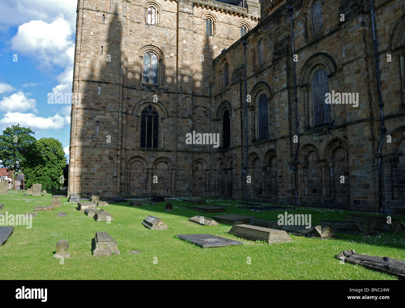 Cathedral shadow hi-res stock photography and images - Alamy