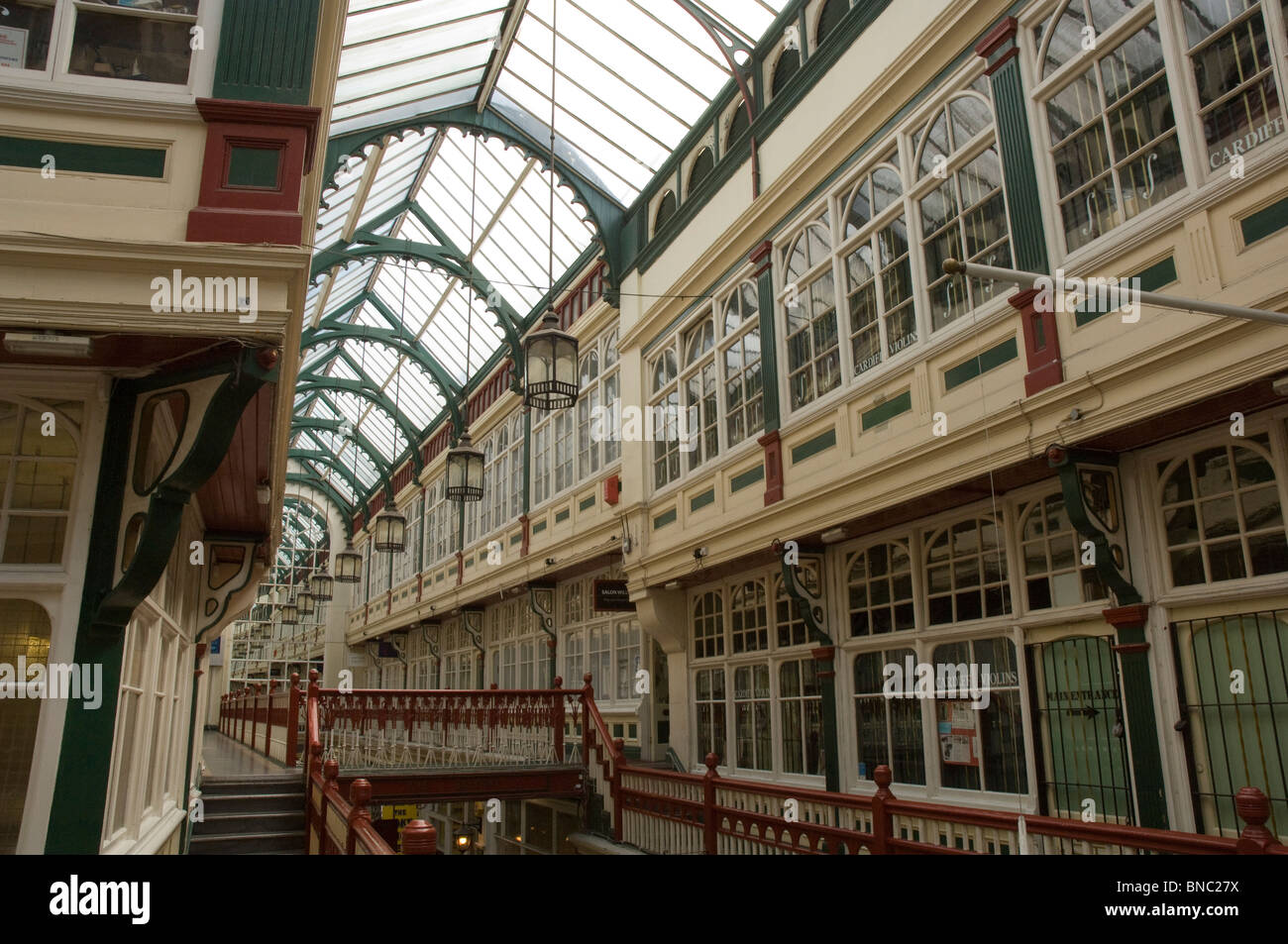 Castle arcade hi-res stock photography and images - Alamy