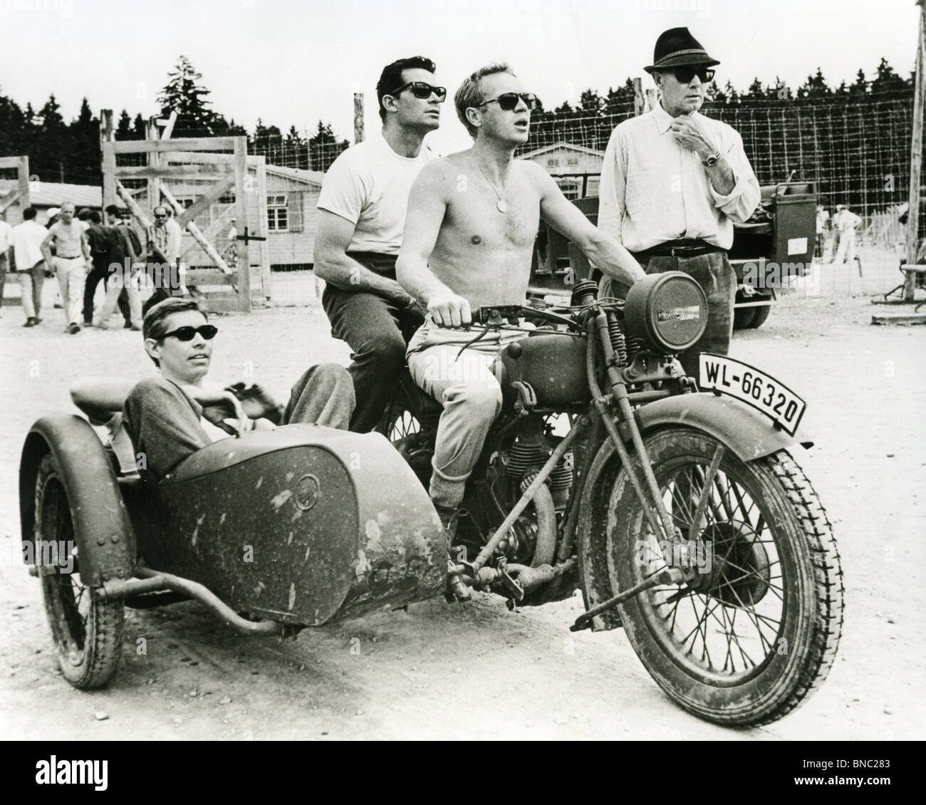 THE GREAT ESCAPE 1963 Mirisch film with Steve McQueen riding bike and ...