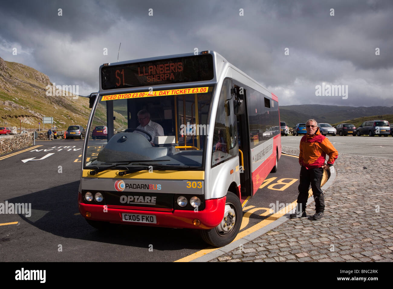 UK, Wales, Snowdonia, Pen y Pass, passenger at Sherpa Bus S1 to ...