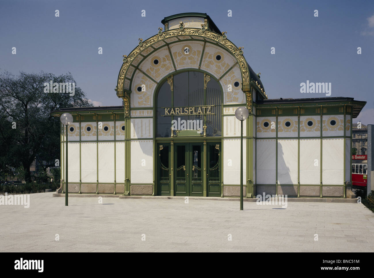 Karlsplatz station vienna urban transport hi-res stock photography and ...