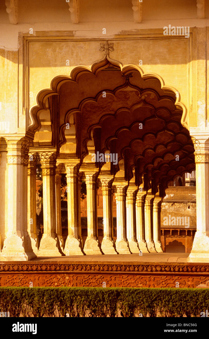 Peacock throne hi-res stock photography and images - Alamy