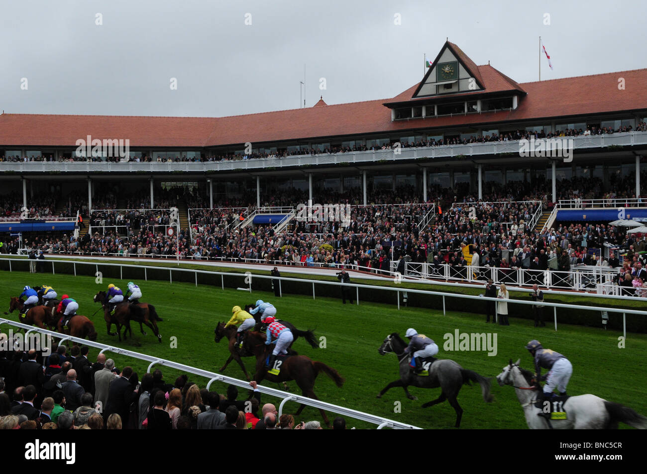 Chester races hi-res stock photography and images - Alamy