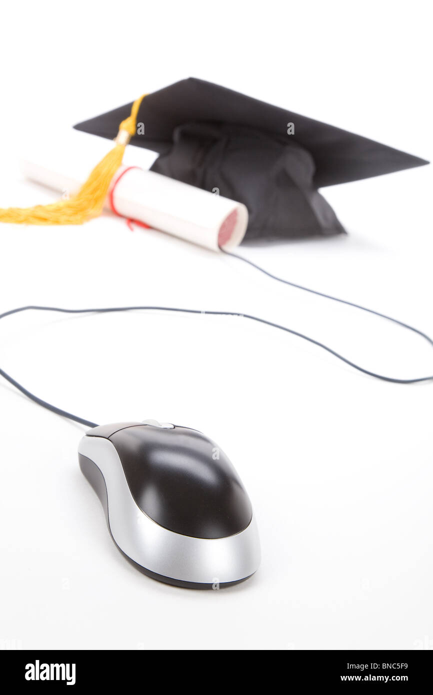 Black Mortarboard and computer mouse, online learning Stock Photo - Alamy