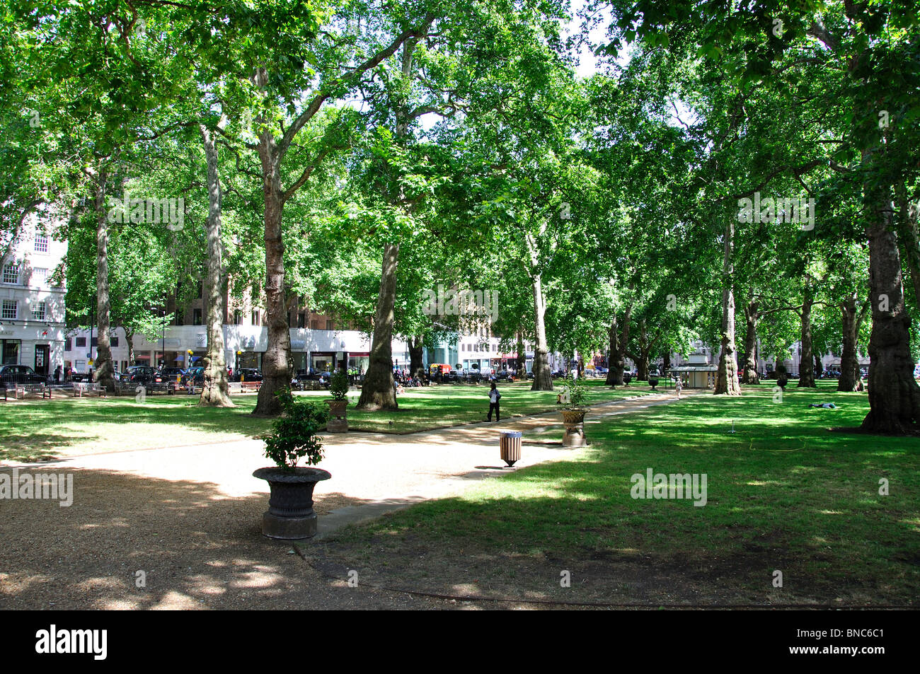 Berkeley square london architecture hi-res stock photography and images ...
