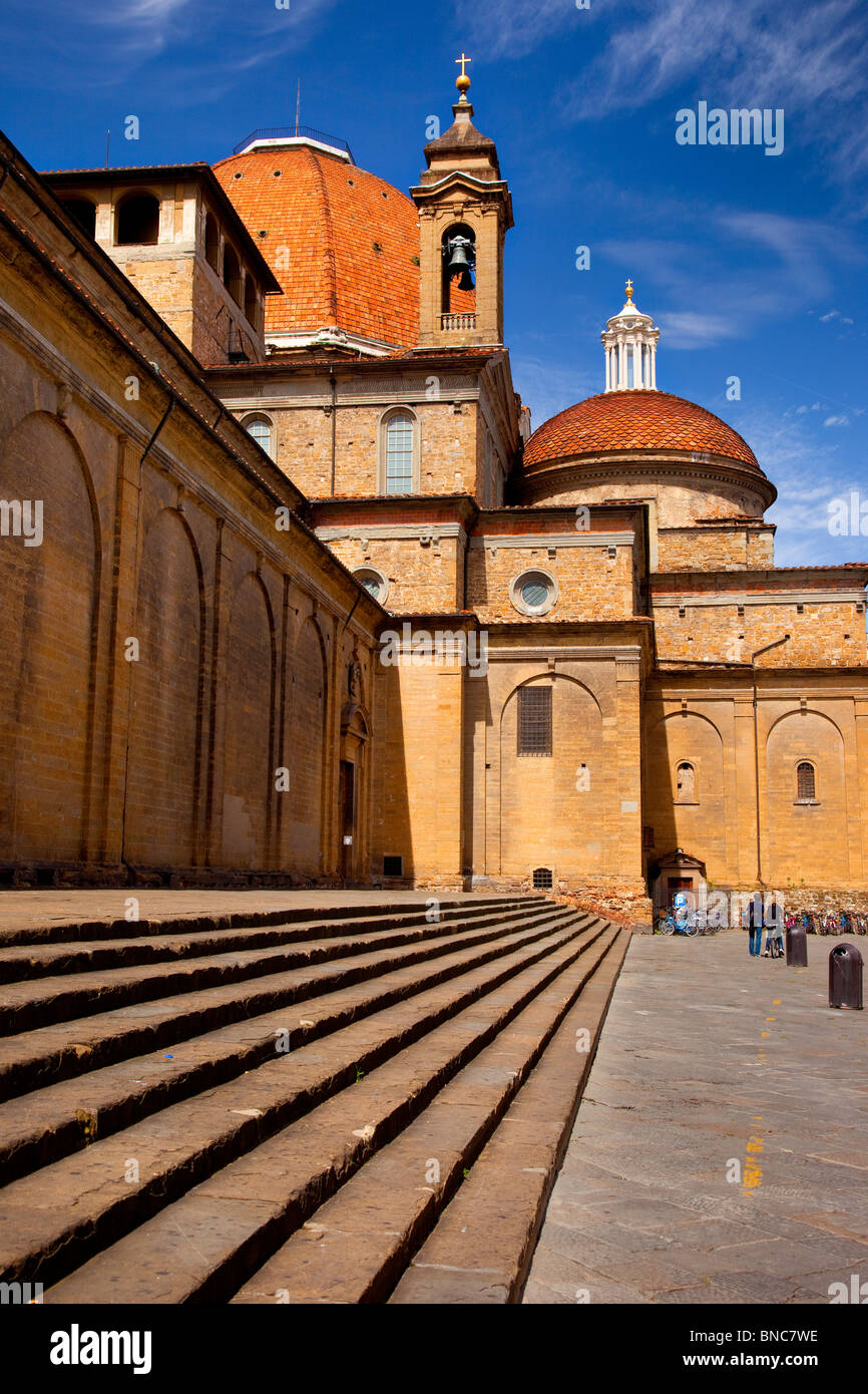 Steps leading to Basilica di San Lorenzo in Florence, Tuscany Italy ...