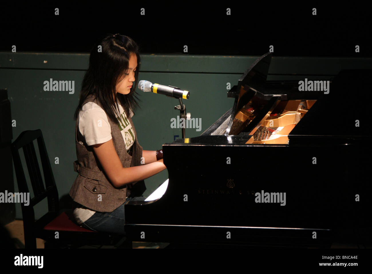 Instructment hi-res stock photography and images - Alamy