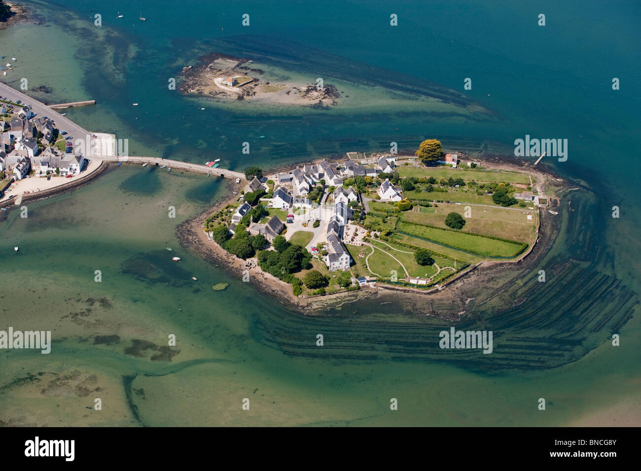 Saint cado hi-res stock photography and images - Alamy