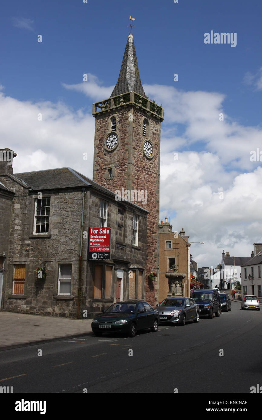 exterior of old town hall Kinross Scotland July 2010 Stock Photo - Alamy