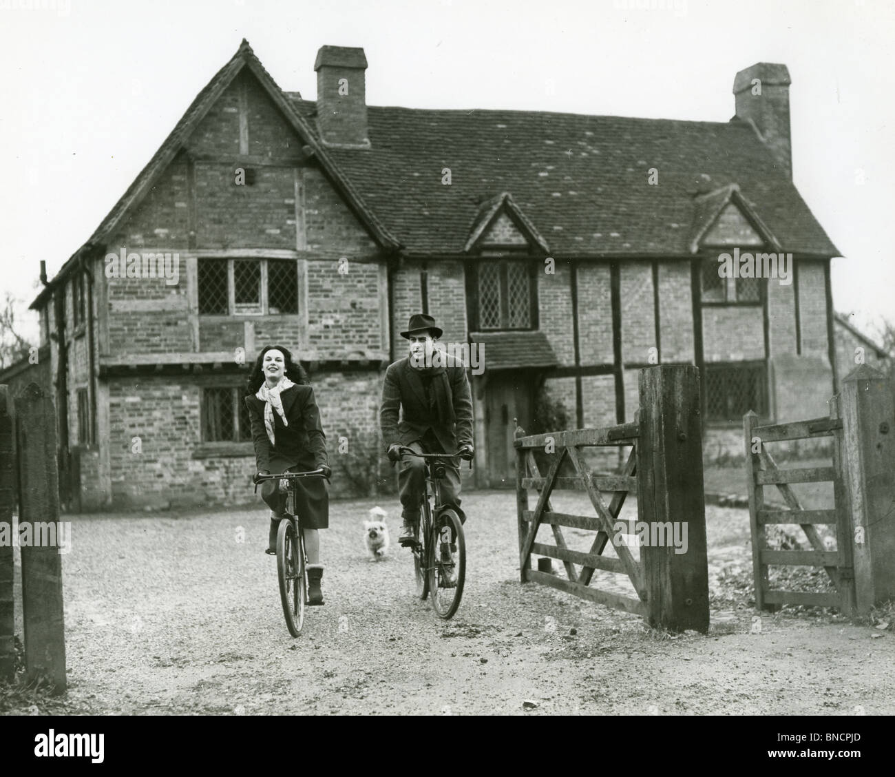 RICHARD GREEN UK film and TV actor with wife actress Patricia Medina at ...