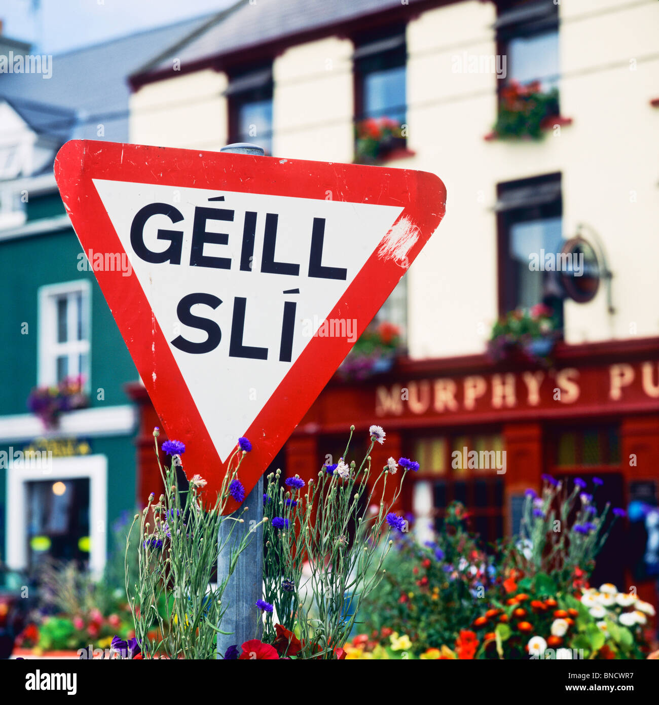 Ireland gaelic road signs hi-res stock photography and images - Alamy
